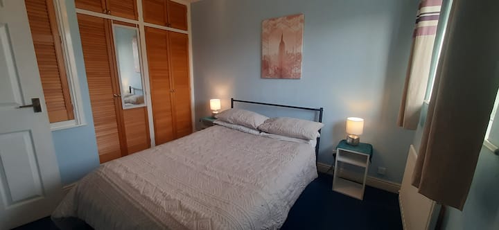 Budget 1-bed Home With Ultrafast Wifi & Parking - Carlisle
