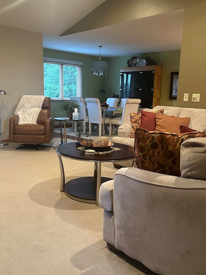 Your Dream Townhome Awaits!
3bd 2ba - Salina, KS