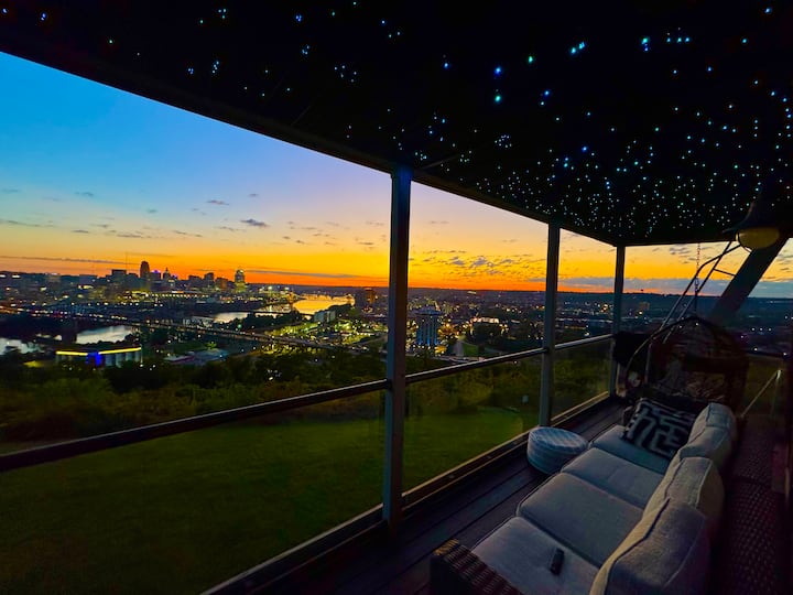 Queen City Lookout | Epic River & Cincy City Views - Cincinnati