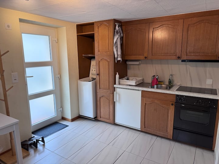 Joli 2 Pièces, éQuipé, Avec Place De Parc à Sion - Sion