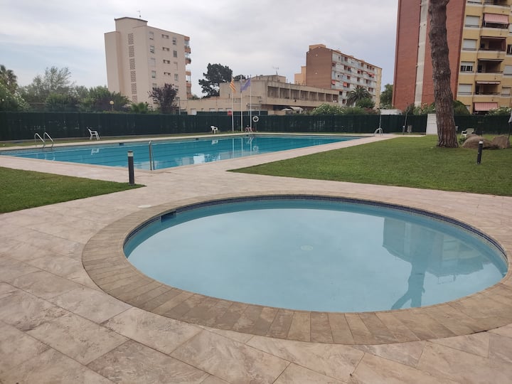 Apto. Zona Familiar Con Piscina - Playa de Aro