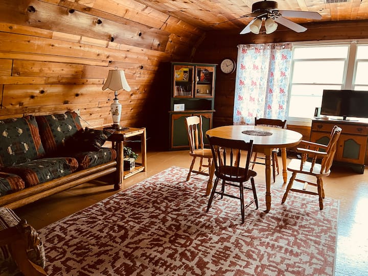 Tree House Rental In Beautiful North West Michigan - Big Bass Lake, Irons