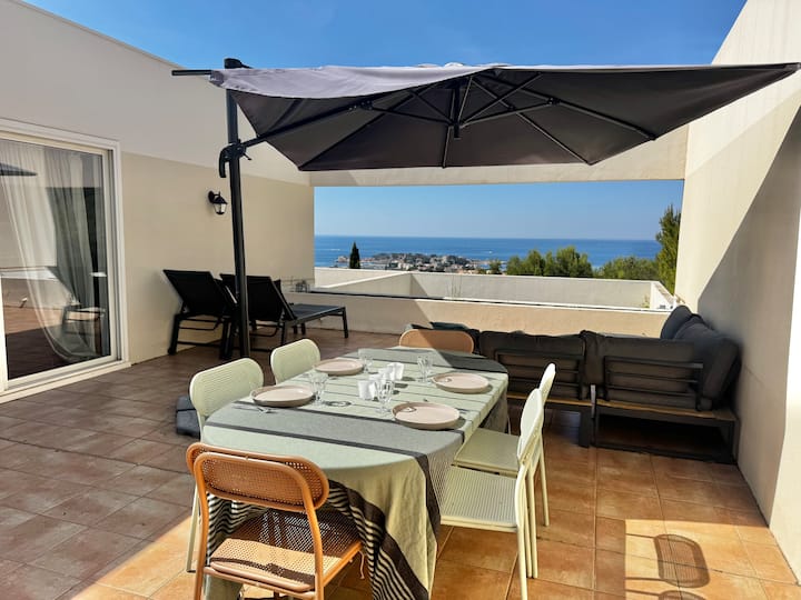 T3 Avec Vue Imprenable Sur La Baie De Bandol - Le Castellet