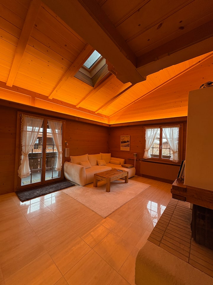 Schöne Eigentumswohnung Mit Kamin - Rougemont