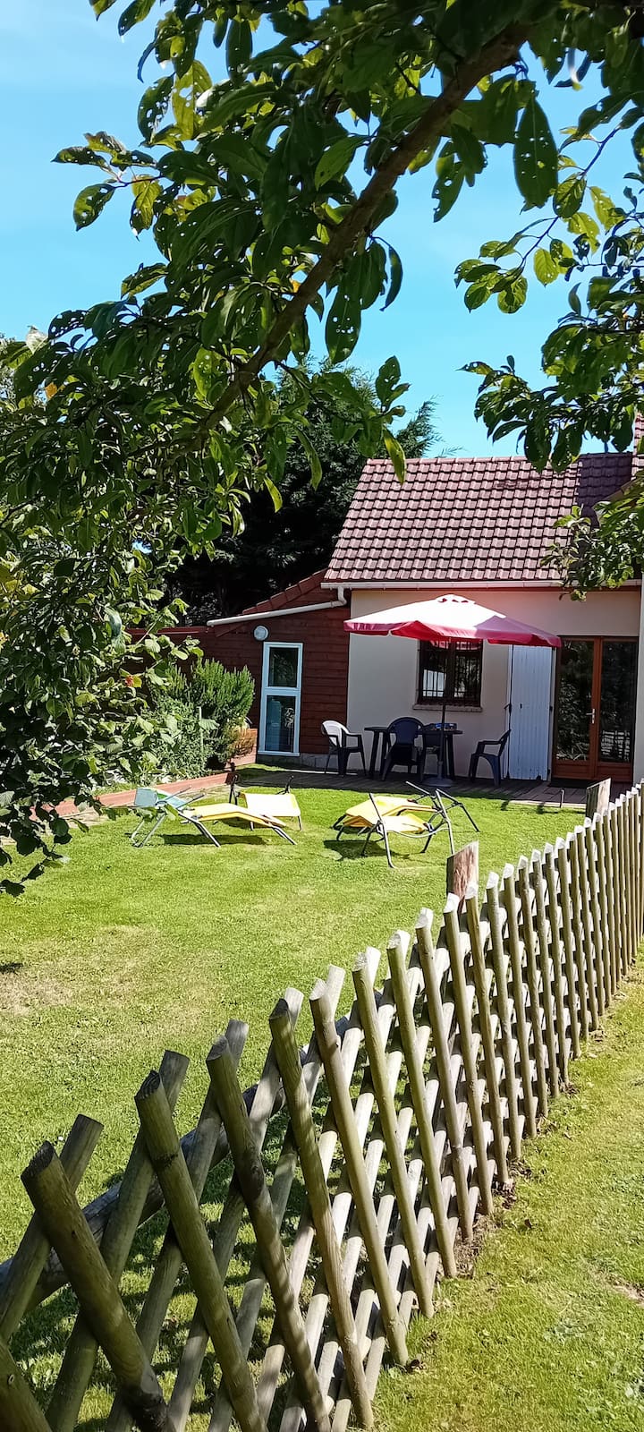 Gite Maisonnette Entre Campagne Et Mer Etretat - Étretat