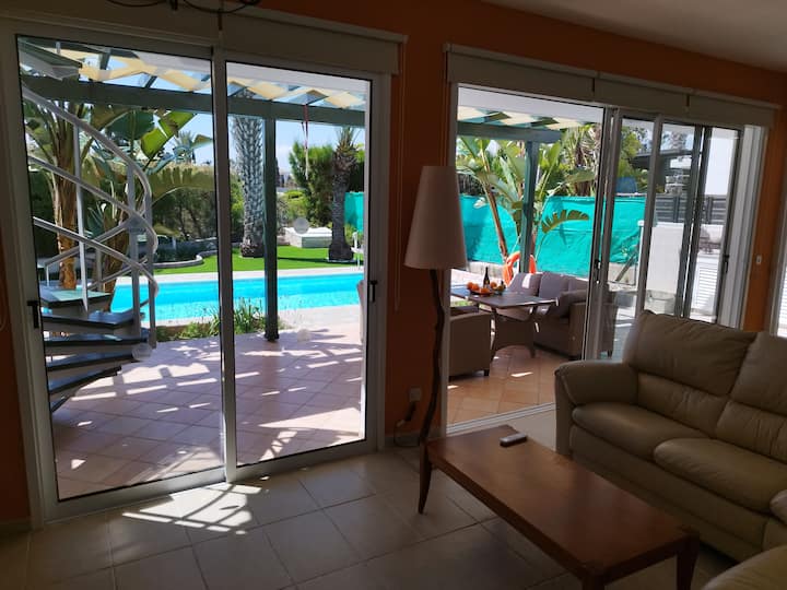 Twin Palm Villa - Larnaca