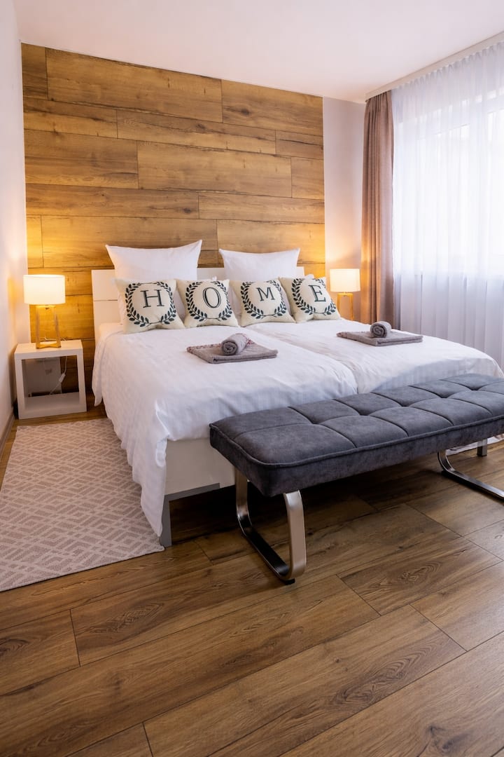 Gelbe Koffer - Design Apartment -24h Self-check-in - Eppelborn
