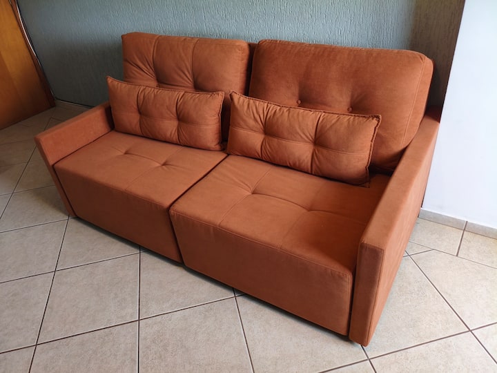 Apartamento Encantador, Com Estacionamento E Um Belo Por Do Sol. - Maringá