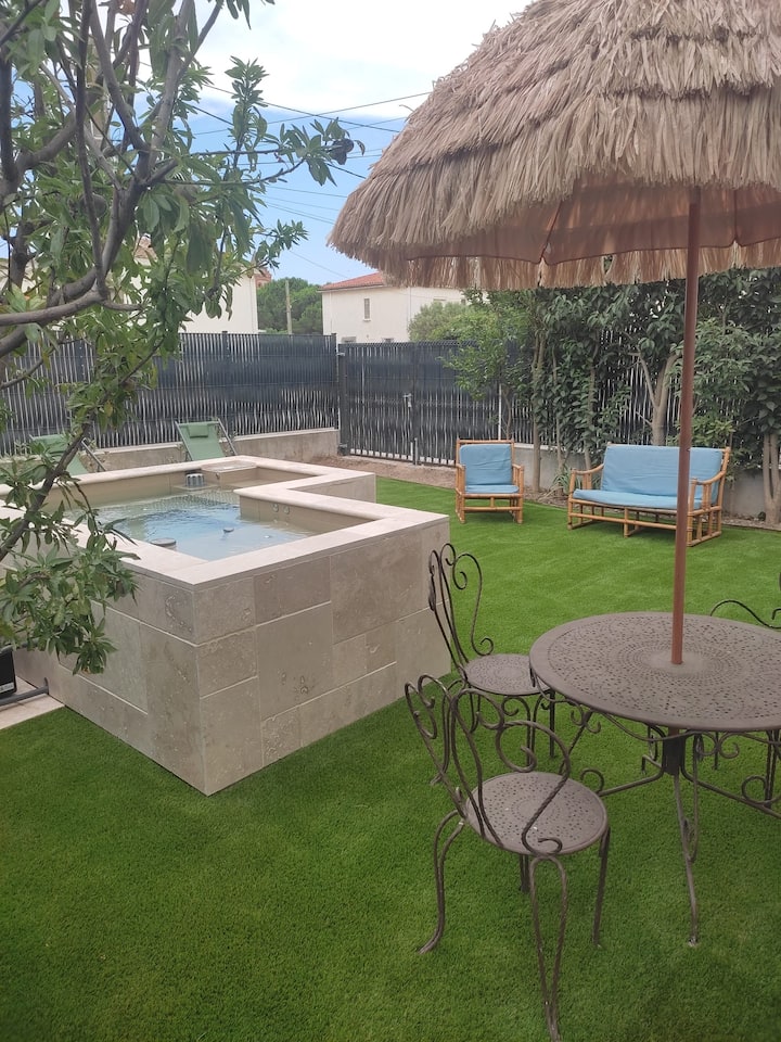 Villa Torreilles 
Sud De La France 
Mer- Spa - Perpignan