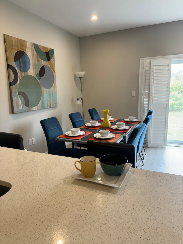 Woodstock-fully Furnished, 5 Bedroom Townhouse - Woodstock