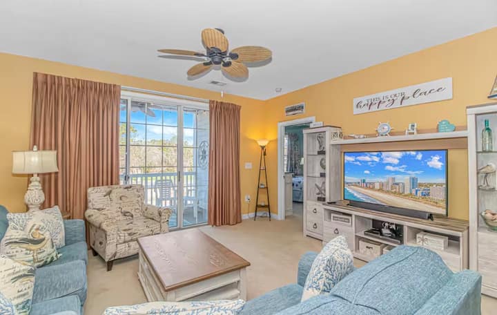 Amazing Beach Family Getaway | 2br Condo W/ Pool - North Myrtle Beach, SC