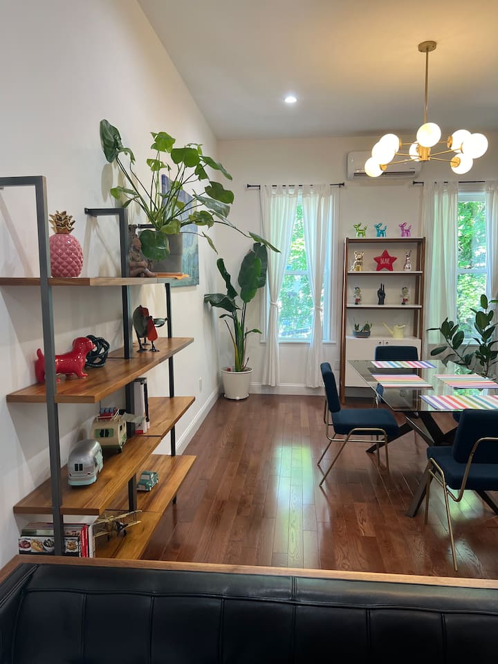Cozy Aparmet With All Services In Brooklyn. - New York City