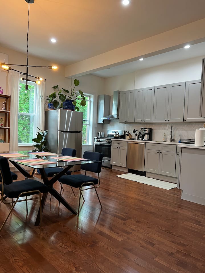 Gorgeous Aparmet With All Services In Brooklyn. - New York John F. Kennedy Airport (JFK)