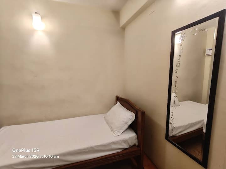 Single Pvt Room @ Adyar | Modern, Clean, Central - Chennai
