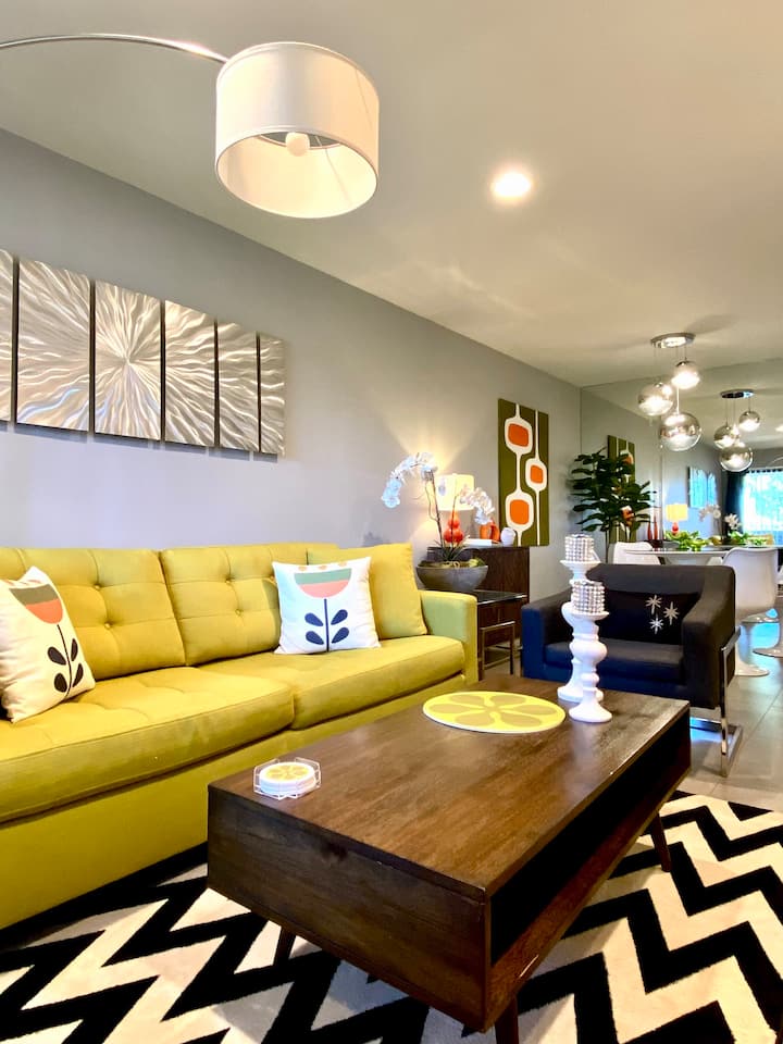 Martini Modern! - Condo In Palm Springs - California