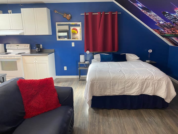 East Nashville Studio 10 Minutes To Downtown - Nashville, TN