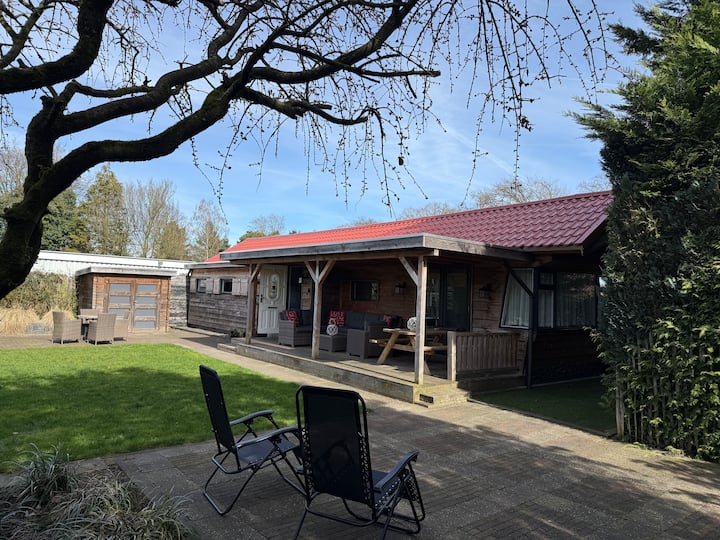 Gezellige Chalet Op Ruime Kavel Met Veel Privacy - Barneveld