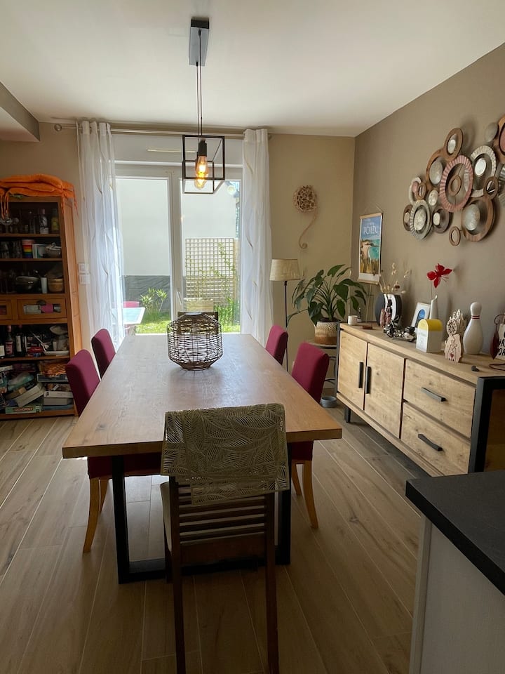 Une Jolie Maison Au Centre Près Des Plages - ibis Quimperle