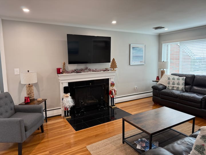 Quiet/private Neighborhood - Walden Pond, MA