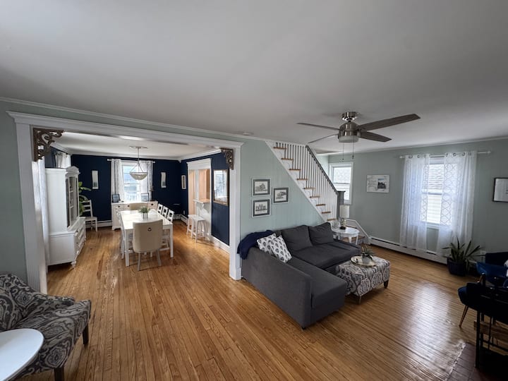 Family Beach Retreat- 2 Blocks To The Beach - New Jersey