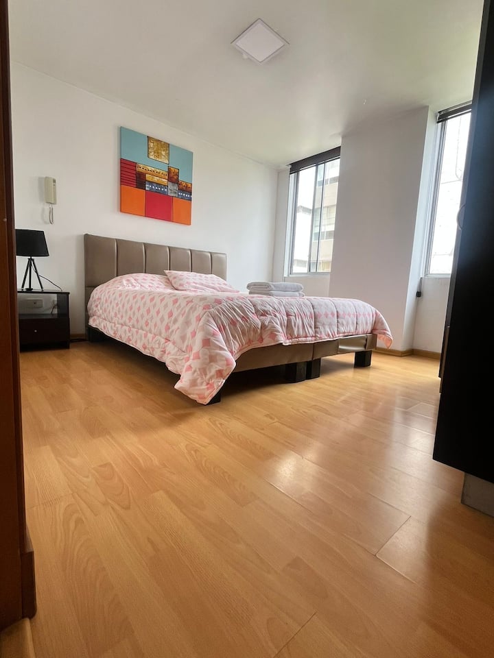 Itsahome Apartments - Torre Van Gogh 4b - Quito