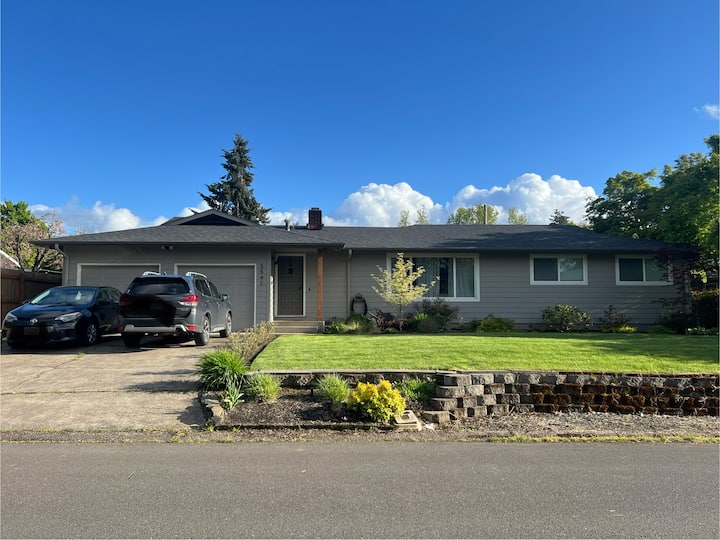 2 Bedroom 2 Bath Residential Home - Eugene