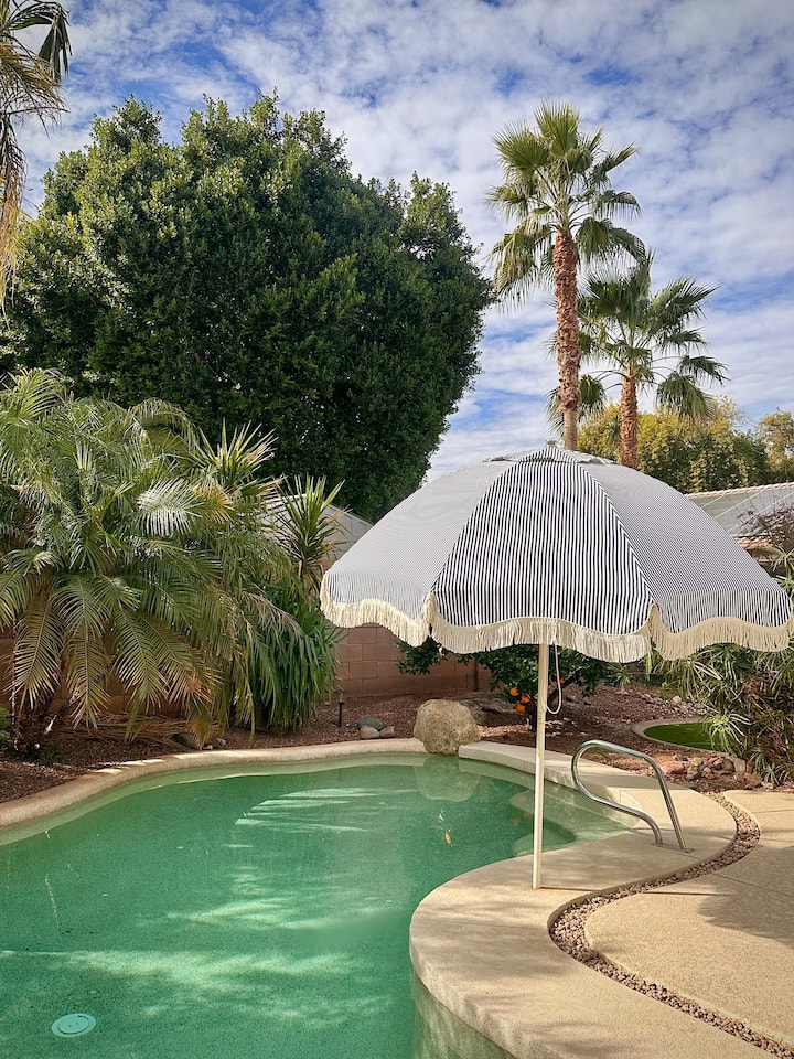 Surprise Tropical Oasis With Private Heated* Pool! - Surprise, AZ