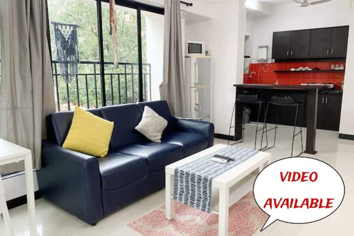 Serene Oasis Near Bandra Seafront With Parking -R1 - Mumbai