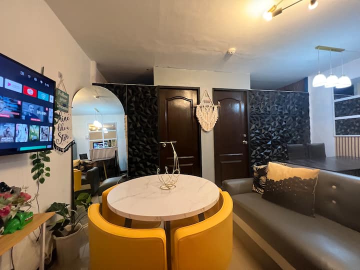 Blissful 2-br , Petfriendly,ntflx/karaoke - Imus