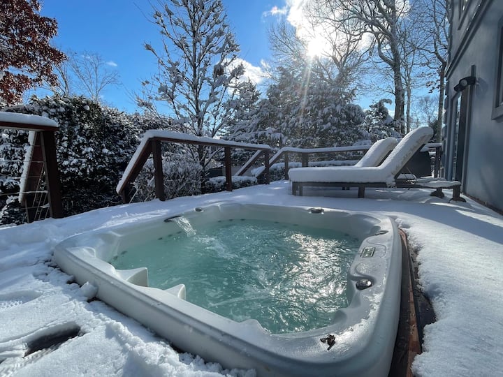 Blackberry: Private Home W/ Jacuzzi Yearlong - Amagansett, NY