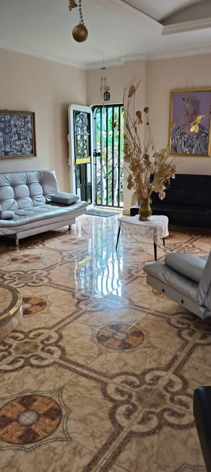 Casa El Edén
Tropical Del
Quindio - Tolima