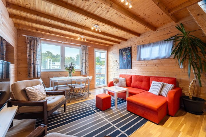 Magdalena - Town 10' Walk, Parking Free, Ac, View! - 