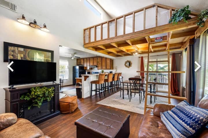 New York Loft Meets Country Living - Yuba City, CA