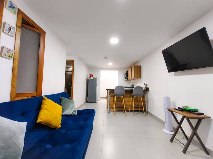 Cómodo Y Acogedor Apartamento En Primer Piso - Jardín
