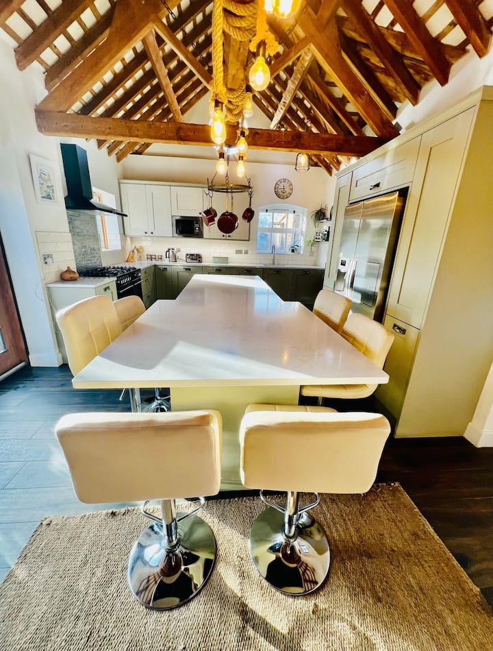 The Turquoise Room - Draycote Water