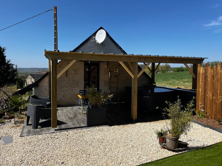 Petit Gîte Avec Jacuzzi Privé Près Du Futuroscope - Châtellerault