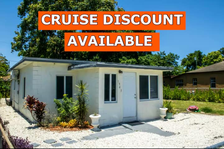 7 Minutes From Mia Airport! Near Port Of Miami - Miami Shores, FL