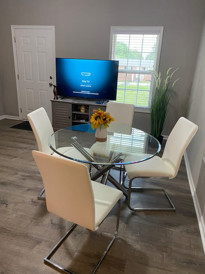 Cozy Two Bedroom House - Spartanburg, SC