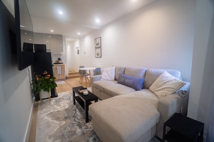 Modern Sutro Suite -Near Golden Gate Park, Beach - San Francisco, CA