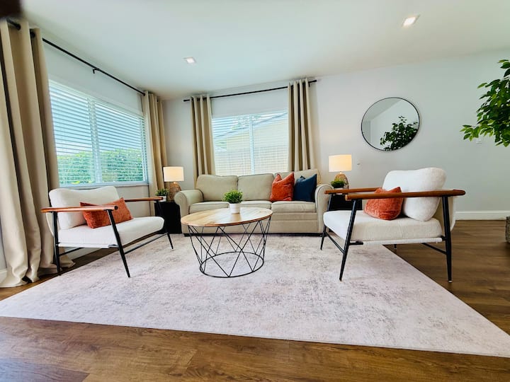 Modern 2br Retreat • Bbq • Close To Beach - Atlantis, FL