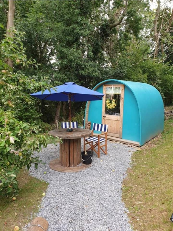 Pod 2, Gower Pods, Cozy Glamping Experience. - Llanelli