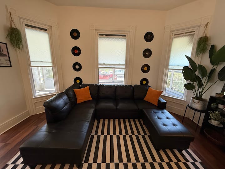 The Brick & Fern Loft - Indianapolis, IN