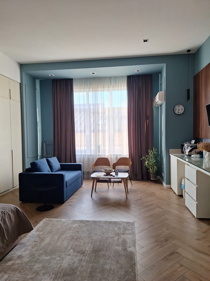 Апартаменти без кухні у місті L'viv - Lviv