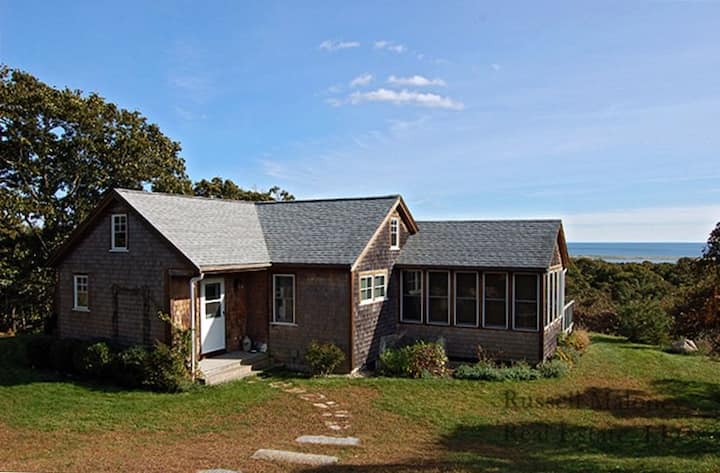Charming Chilmark Cottage With Atlantic View - Chilmark, MA