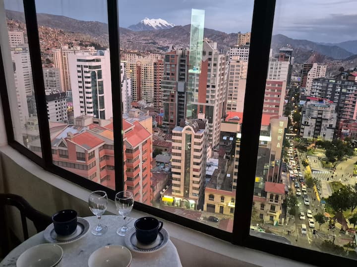 Penhause Snowy Illimani And Internet View - Bolivia