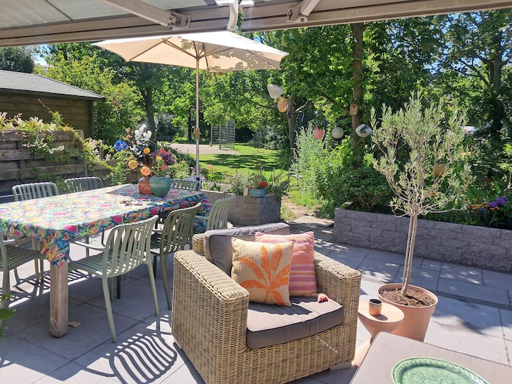 Cozy Family House, Near Beach,  Free Parking - Noordwijk aan Zee