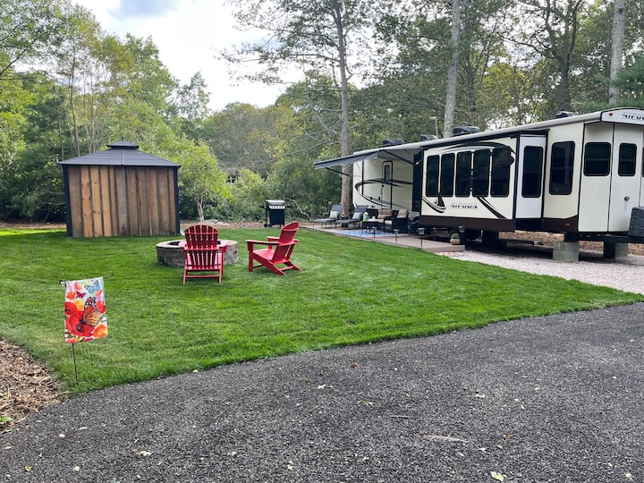 Luxury Camping- 42 Ft Destination Camper - Rhode Island