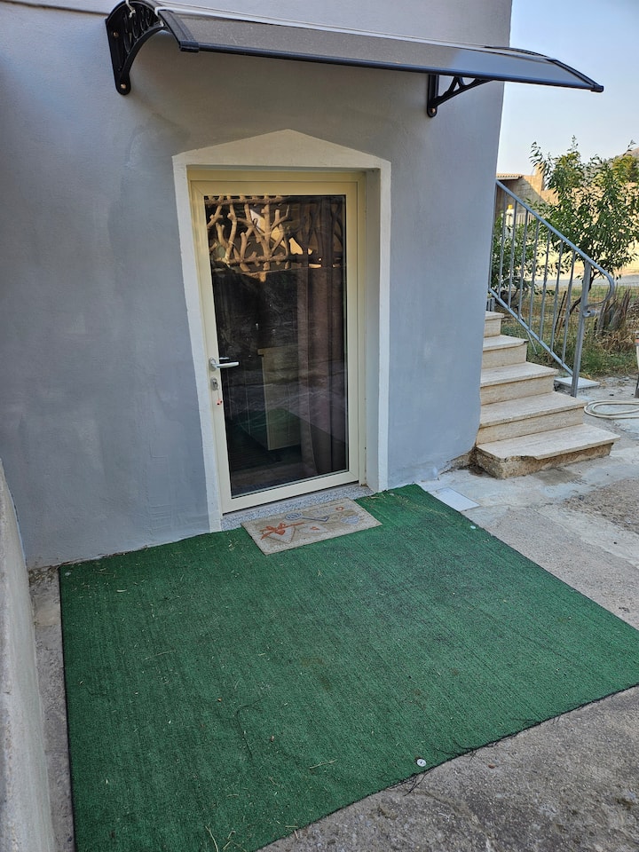 Casa Cavour
Identificativo Cin It111063c2000s3666 - Carbonia