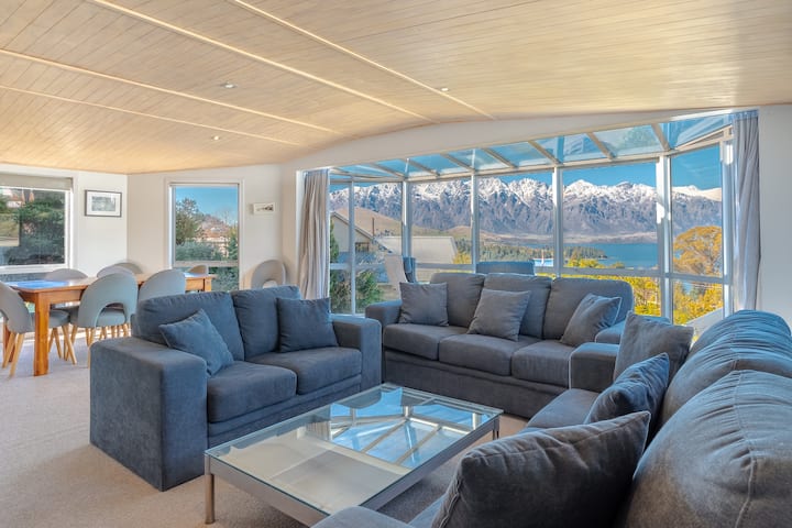 Fabulous Views - Sleeps 2-9 - Queenstown