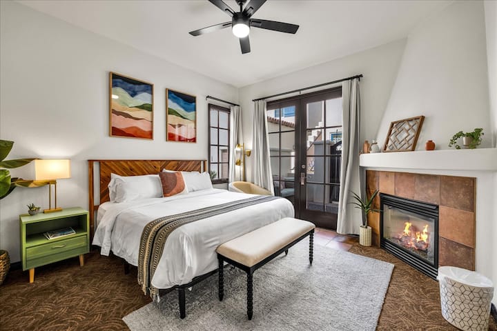 Desert Crown Jewel Studio Retreat In La Quinta #B - La Quinta, CA